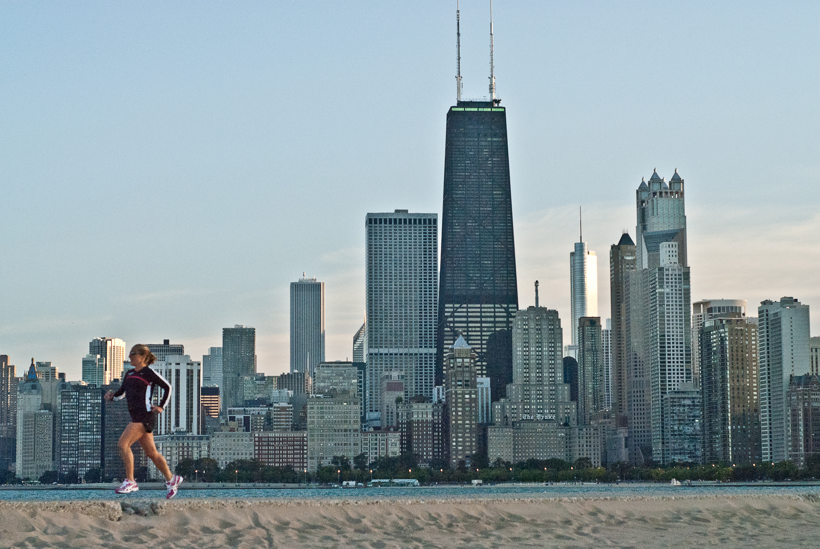 6 Runners you Meet on the Chicago Lakefront-trail