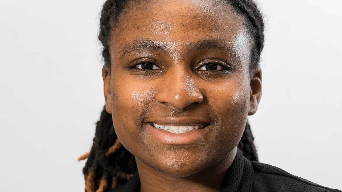 Nuestro Nido Silencioso Ayudó A Jamiyah A Extender Su alas