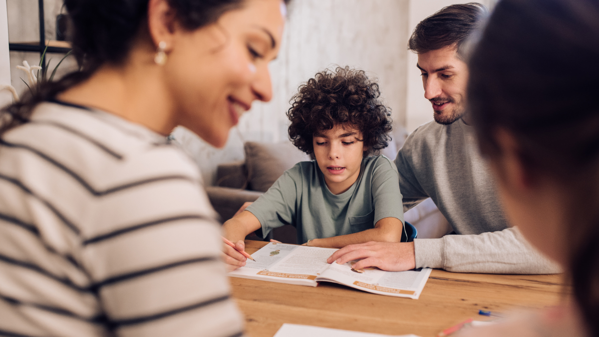 Families Who Help Each Other