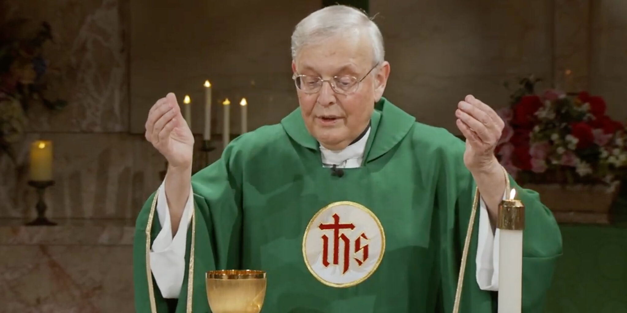 Sunday Mass at Mercy Home - Chicago's Own Catholic TV Mass on WGN