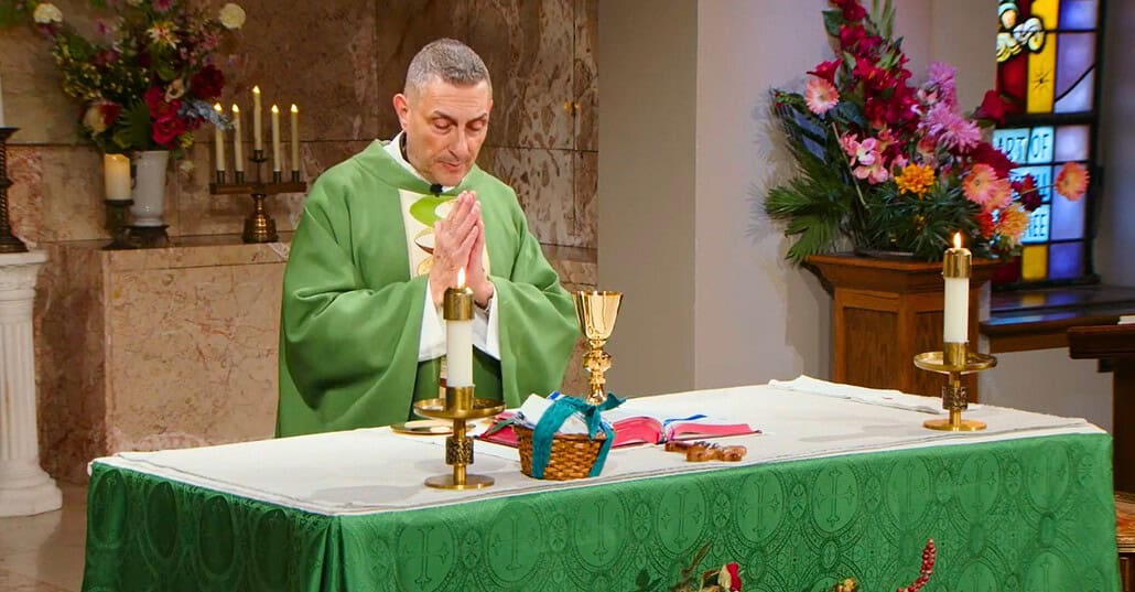 Sunday Mass at Mercy Home - Chicago's Own Catholic TV Mass on WGN