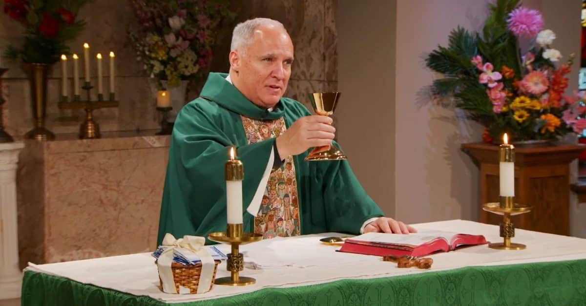 Sunday Mass at Mercy Home - Chicago's Own Catholic TV Mass on WGN