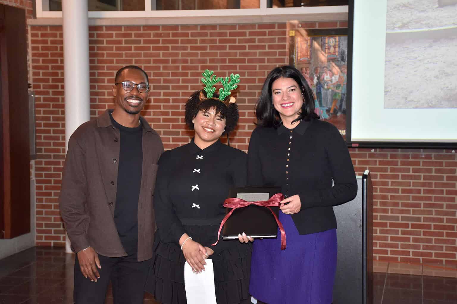The Christmas Season Begins with Annual Tree Lighting - Mercy Home for ...